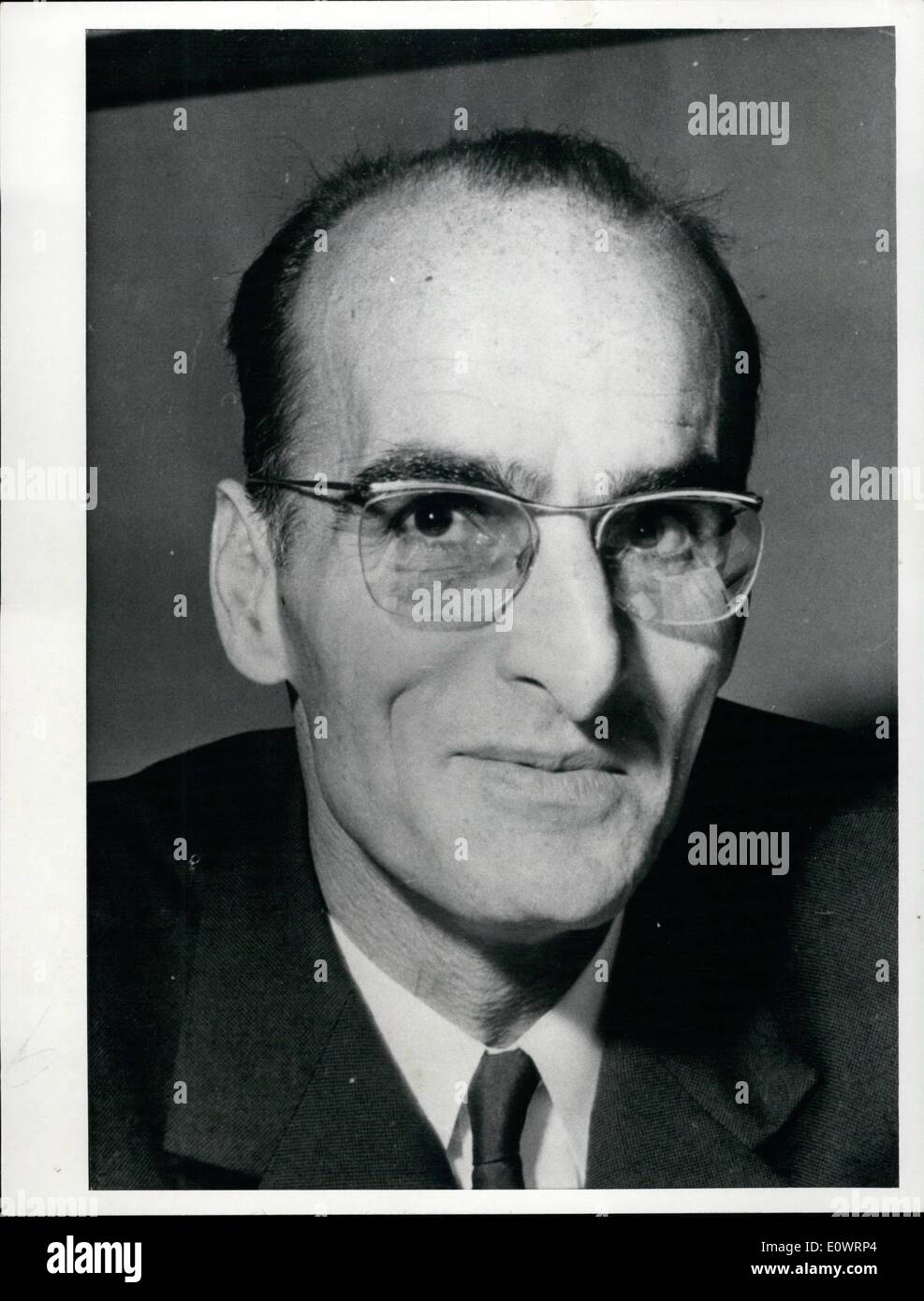 Mr claude hi-res stock photography and images - Alamy