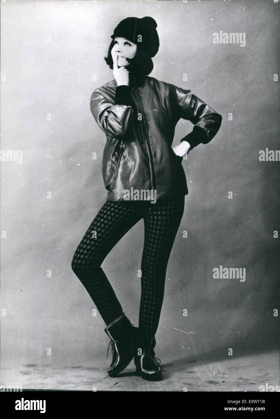 Snow 1963 hi-res stock photography and images - Alamy