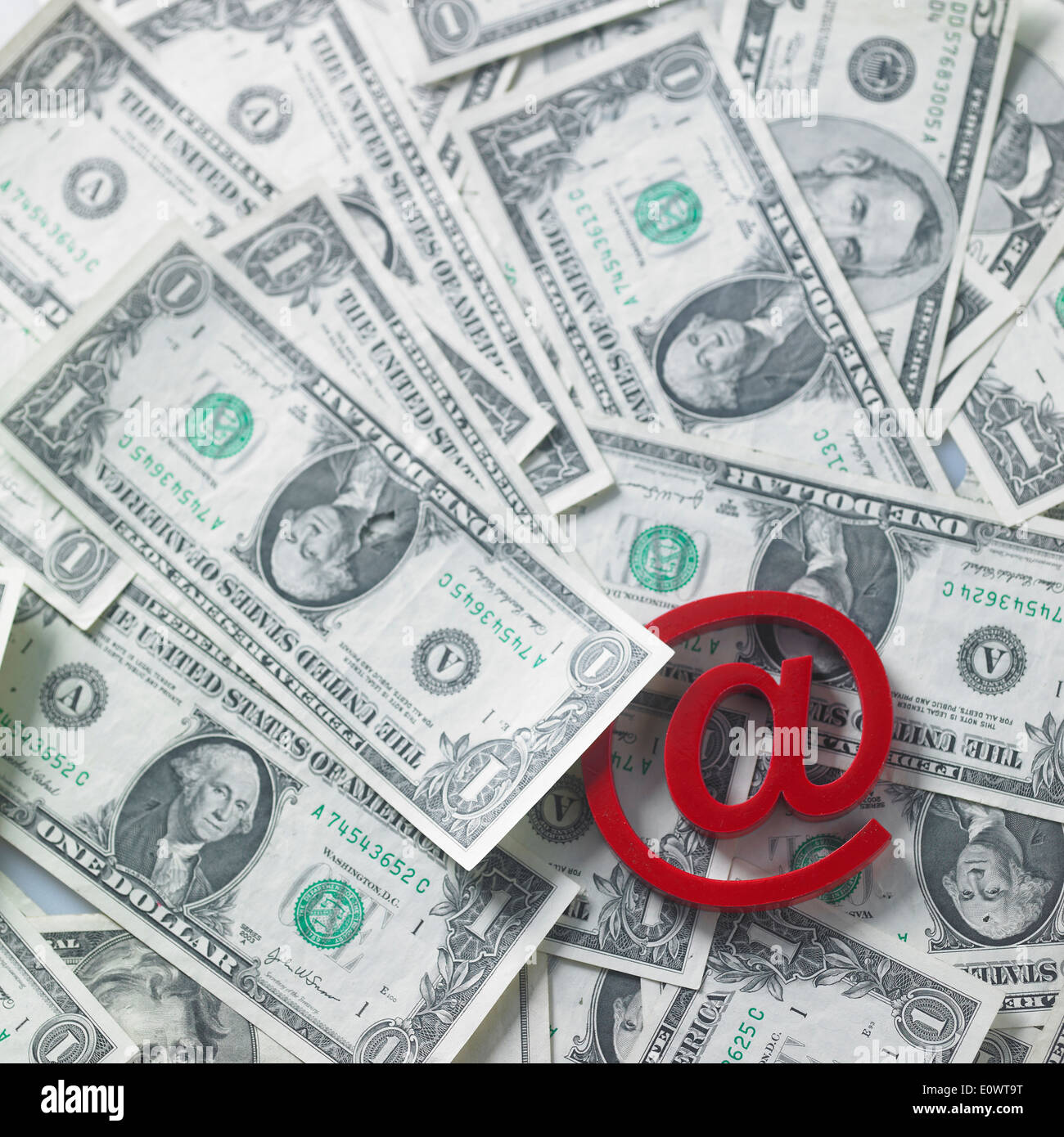 100 Dollar Bill Sign