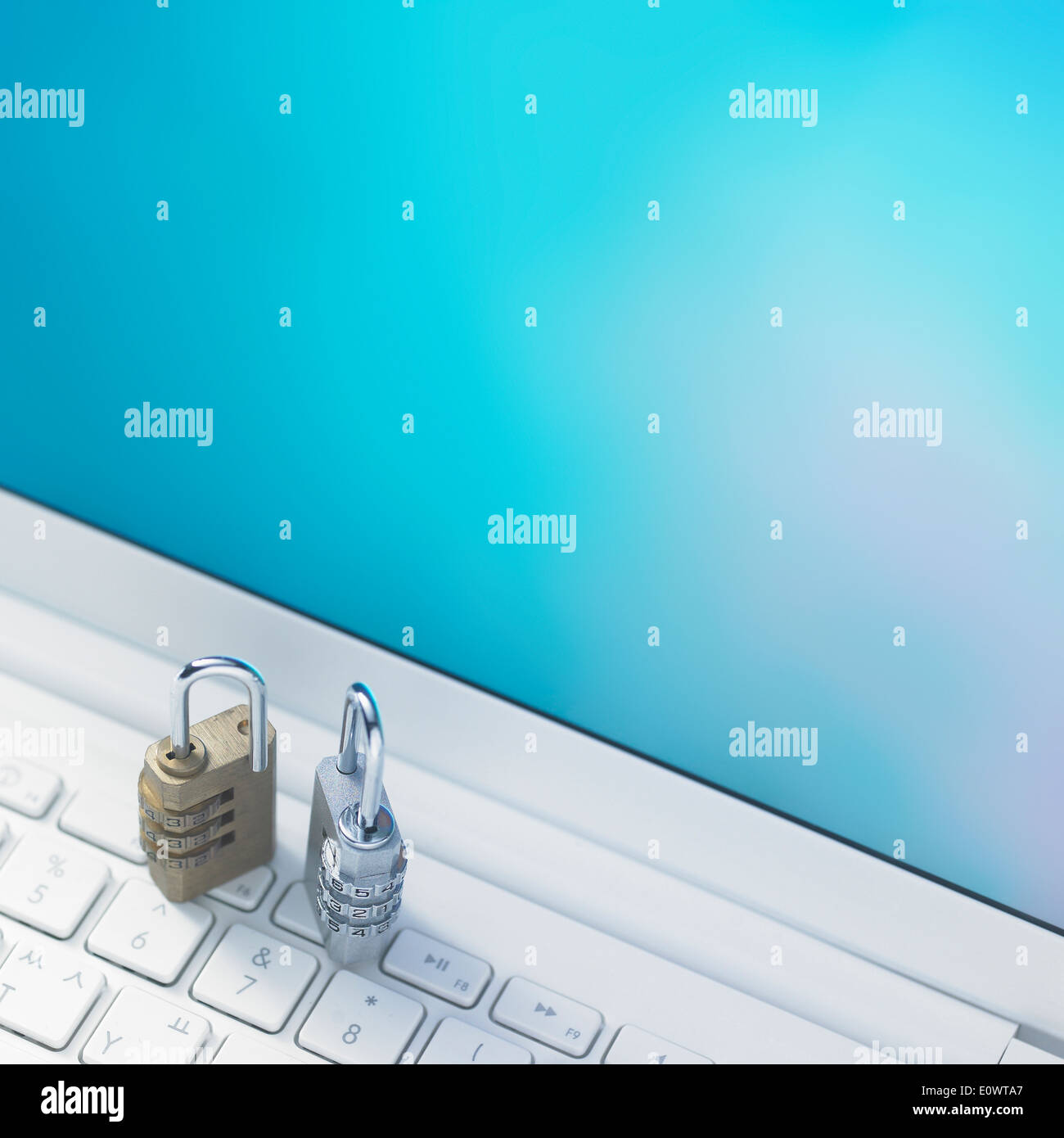 Laptop lock hi-res stock photography and images - Alamy