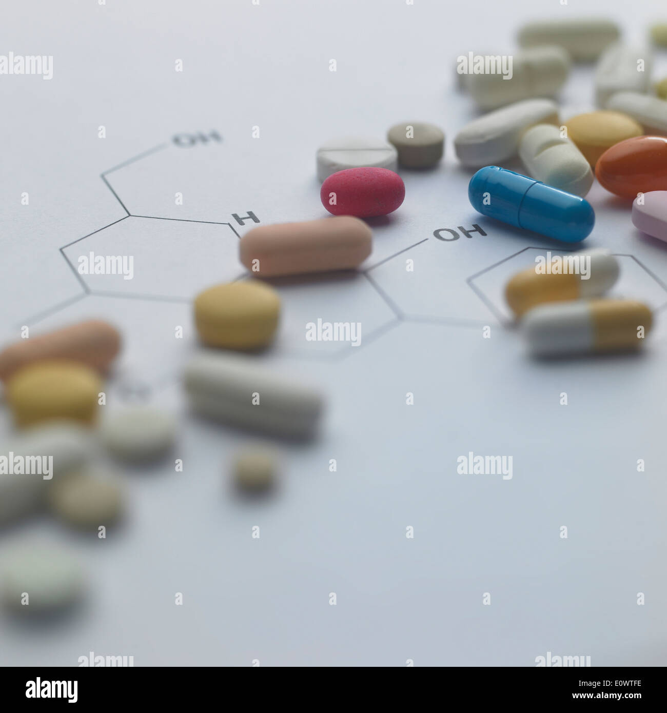 Multi colored capsule hi-res stock photography and images - Alamy