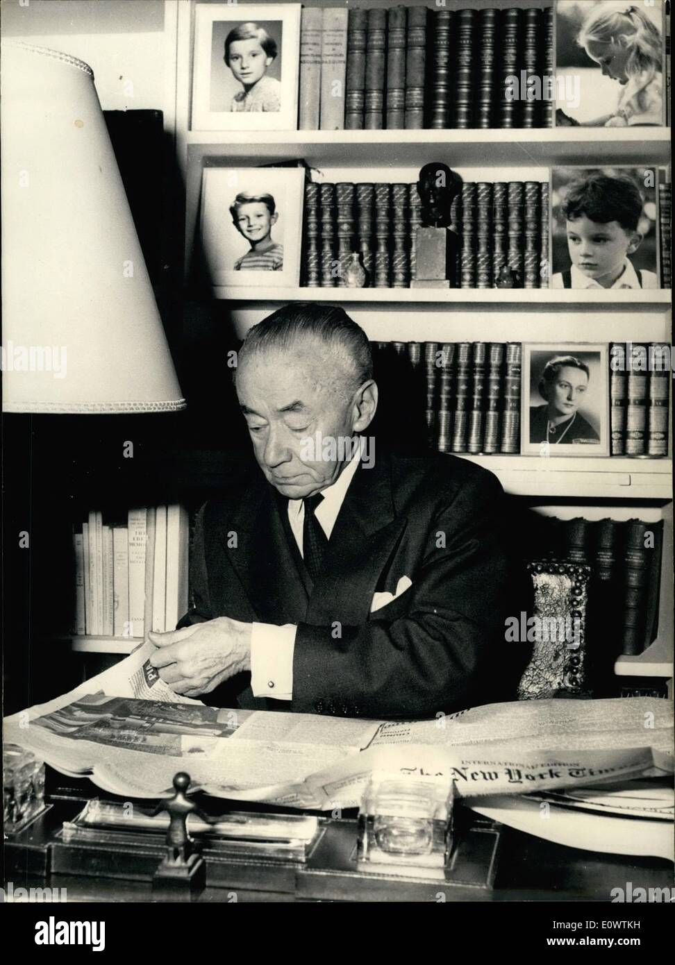 Paul reynaud premier hi-res stock photography and images - Alamy