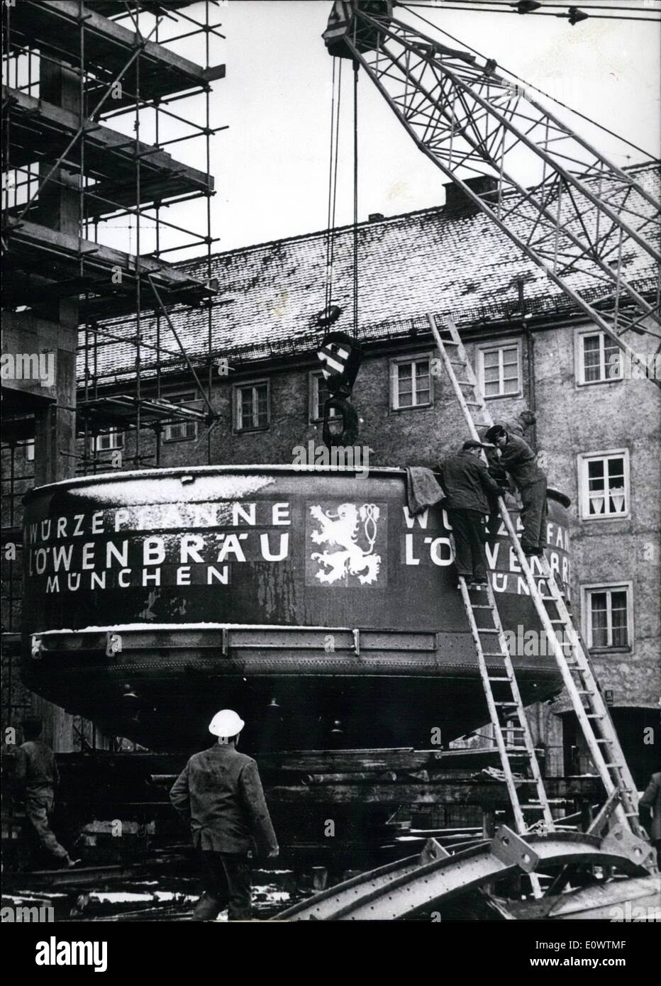 Apr. 04, 1964 - Europe's greatest brewing-vat: arrived Munich during ...