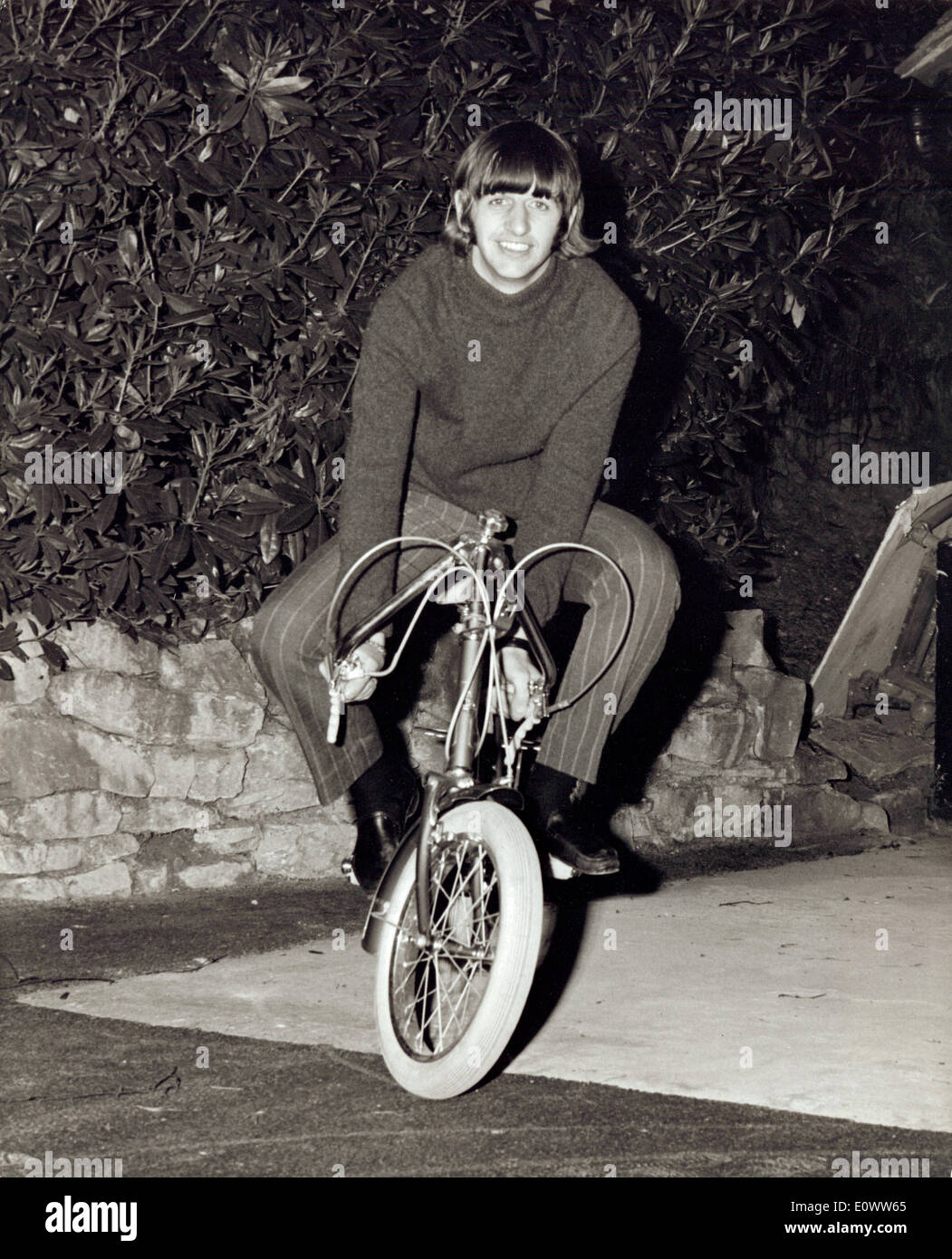 Ringo starr house hi-res stock photography and images - Alamy