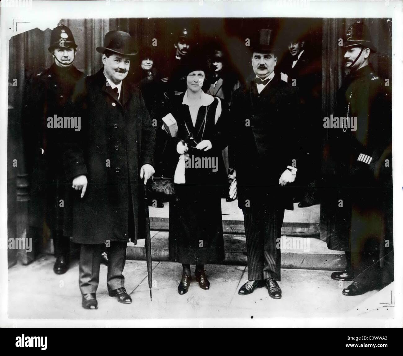 Nancy astor hi-res stock photography and images - Alamy