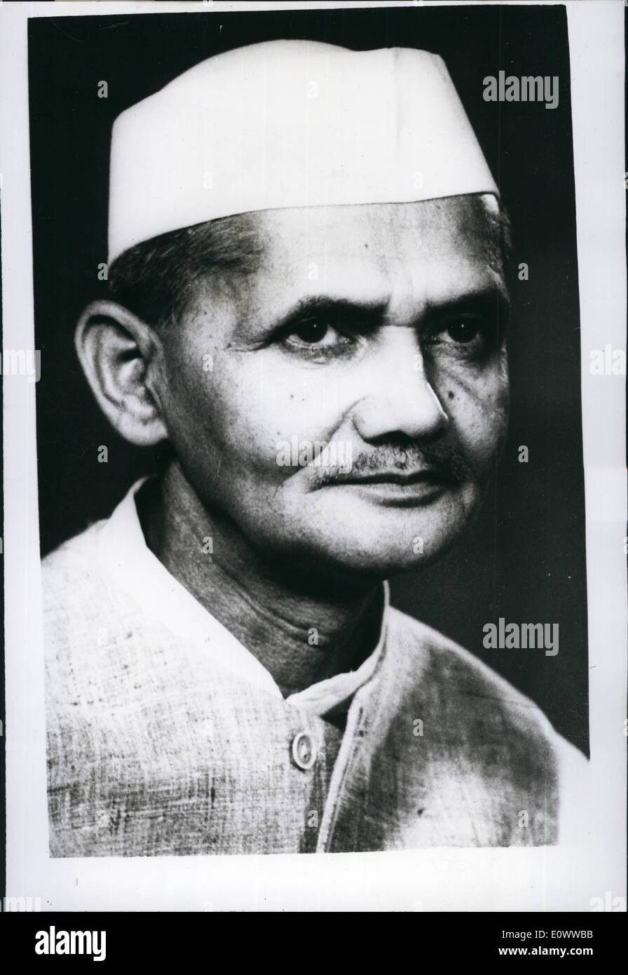Prime minister lal bahadur shastri hi-res stock photography and images ...
