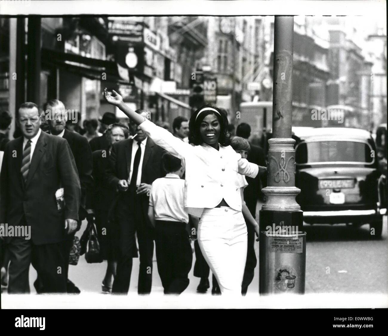 May 05, 1964 - Dionne Warwick Comes To London: Dionne Warwick, the ...