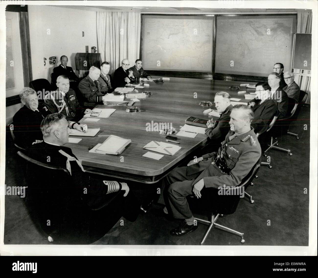 May 14, 1964 - New Defence Operations Room: The Chiefs of Staff have ...