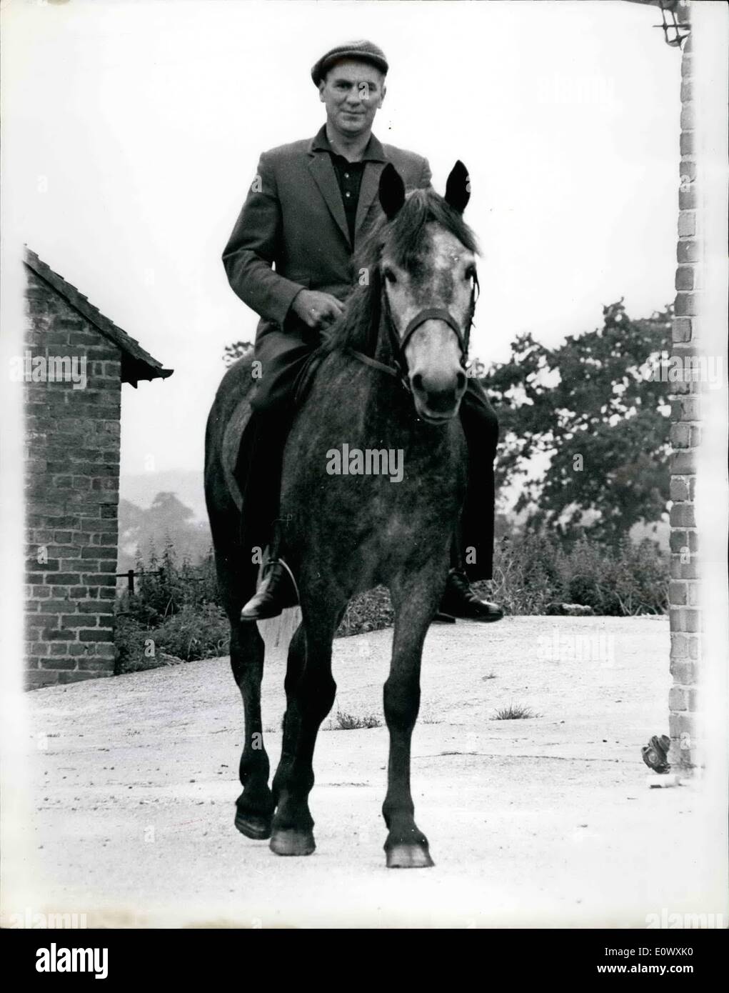 Aug. 08, 1964 - Tim Brookshaw rides again. The determination of the ...