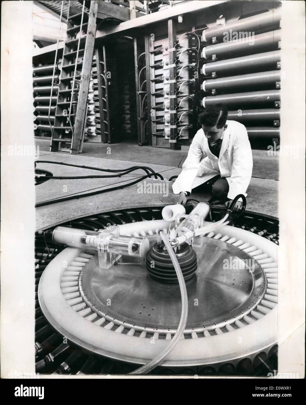 Jun. 06, 1964 - Press Visit To Culham Laboratory. Culham Laboratory is ...