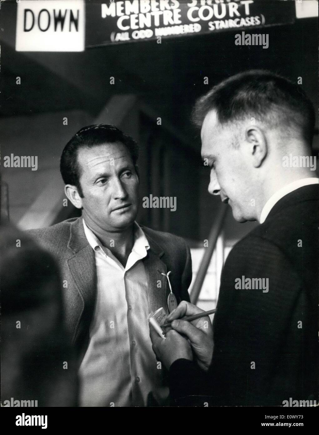 Apartheid tennis hi-res stock photography and images - Alamy