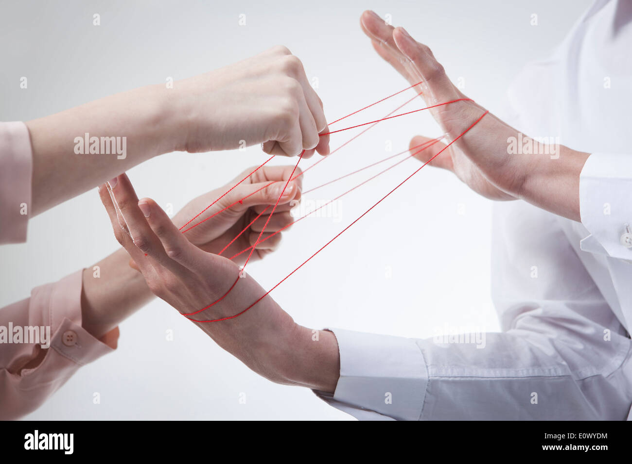 Cats cradle hi-res stock photography and images - Alamy