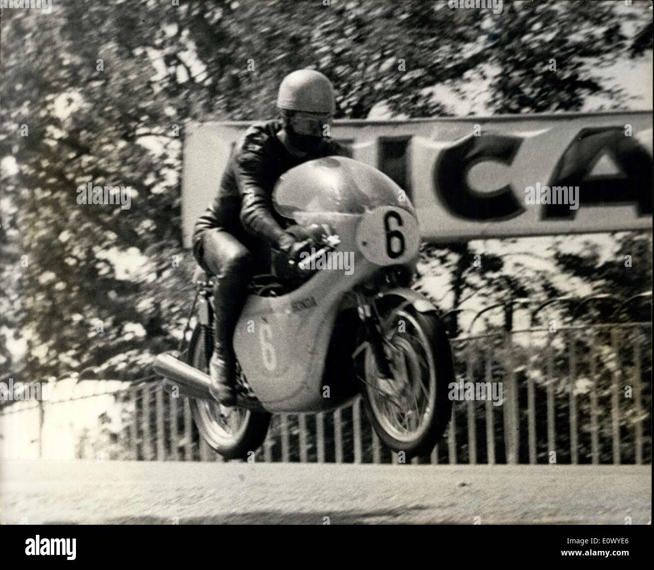 Jun. 12, 1964 - Great win in 350 race by Jim Redman: Jim Redman of ...