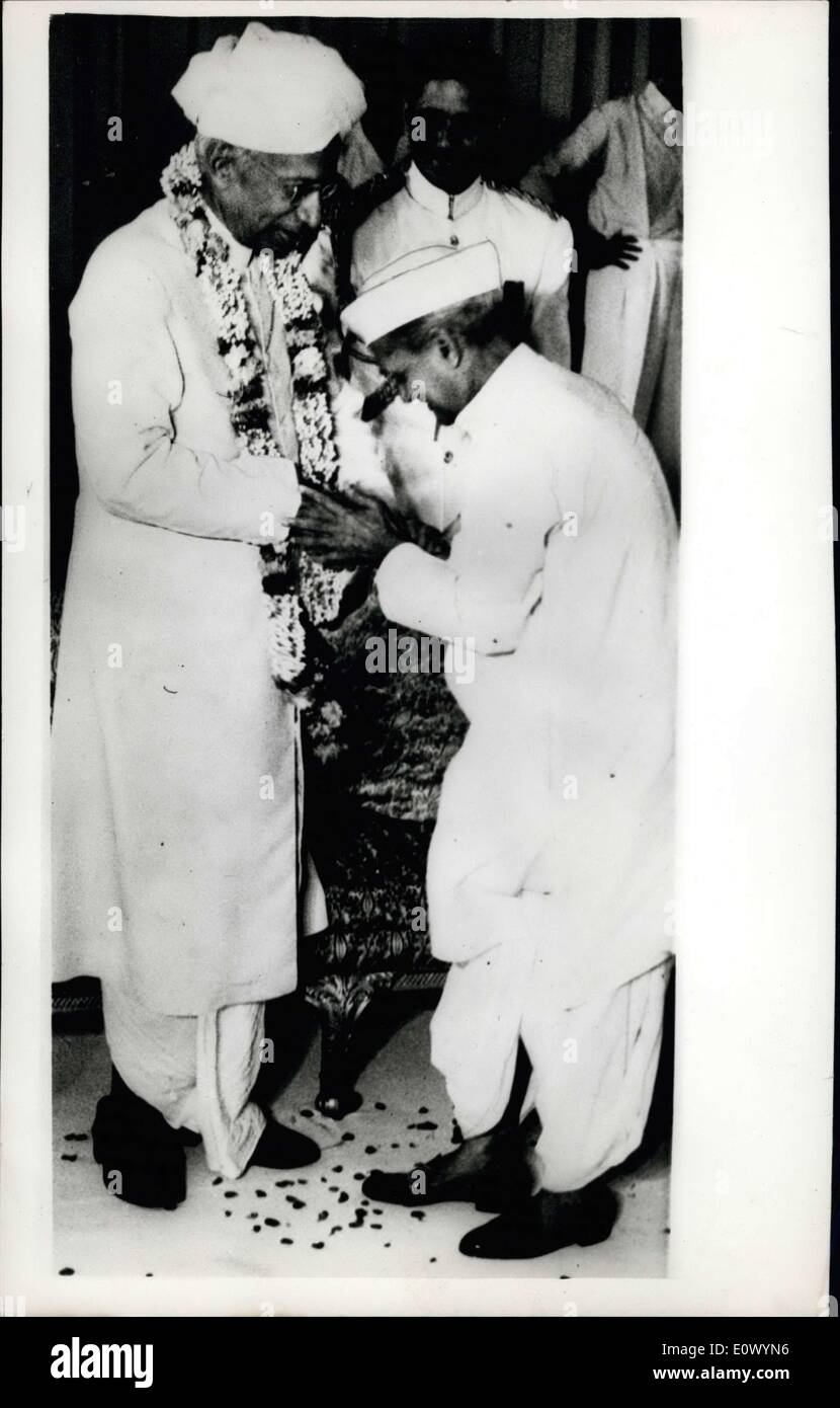 76th birthday hi-res stock photography and images - Alamy