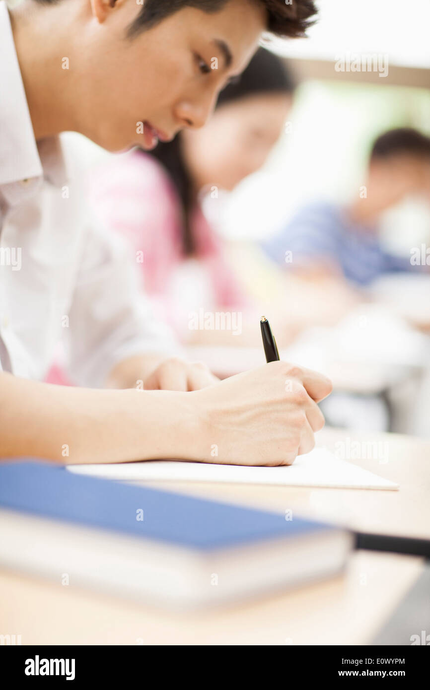 Man in class on lecture hi-res stock photography and images - Alamy