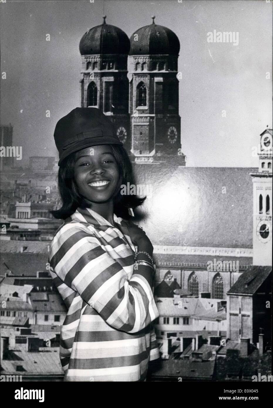 Sep. 09, 1964 - Millie in Munich. For a short visit the color singer ...