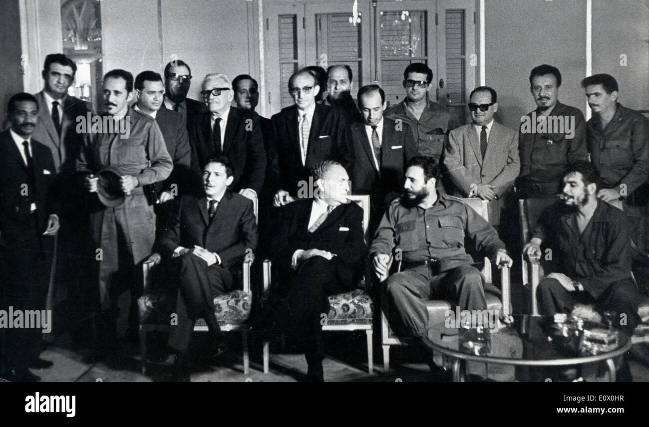 Leader Fidel Castro at embassy reception Stock Photo - Alamy