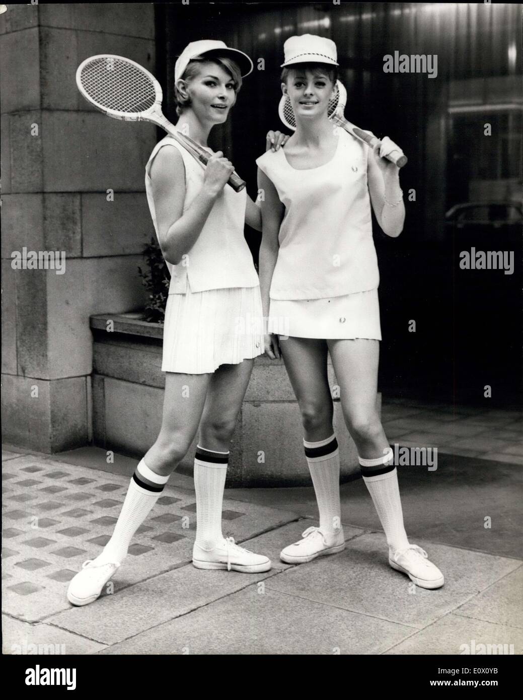 Historic sports wear hi-res stock photography and images - Alamy