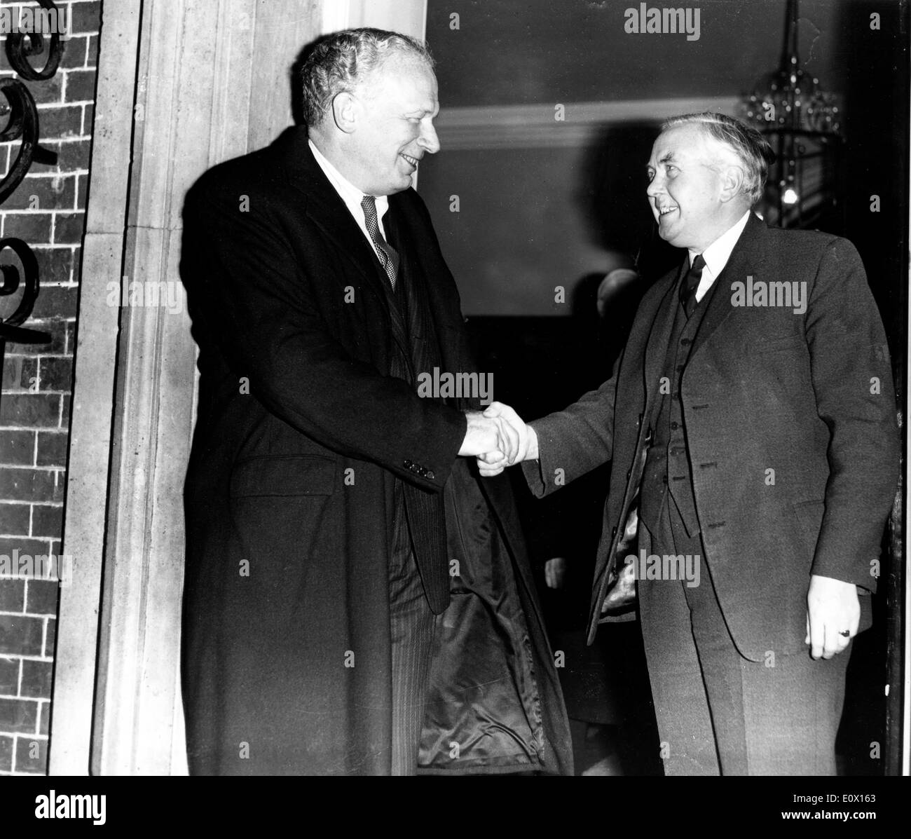 Lord harold wilson hi-res stock photography and images - Alamy