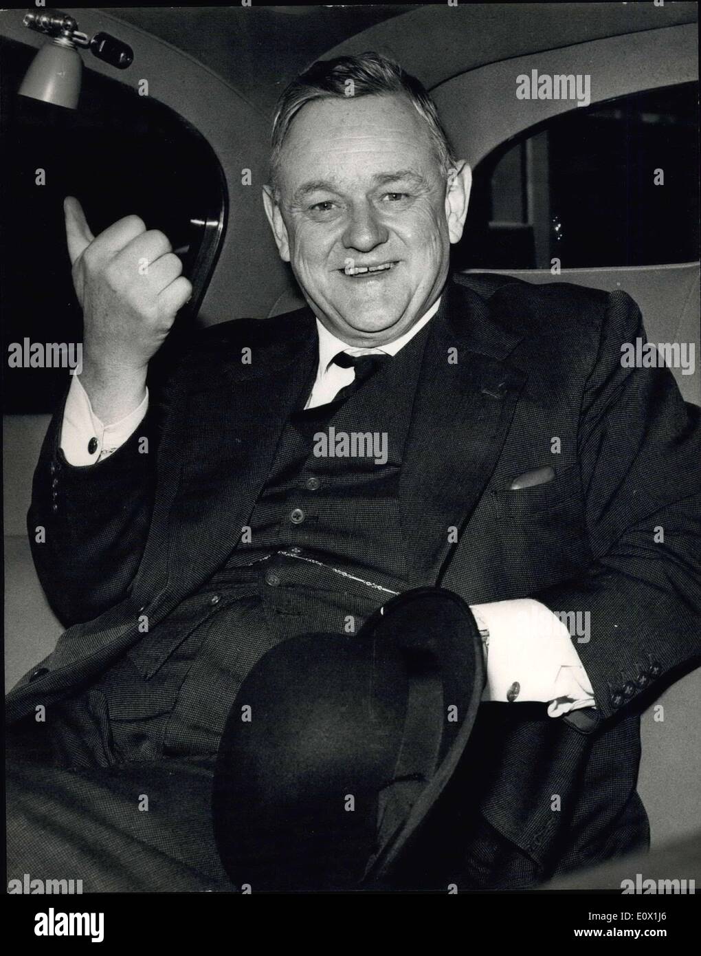 Mr quintin hogg hi-res stock photography and images - Alamy