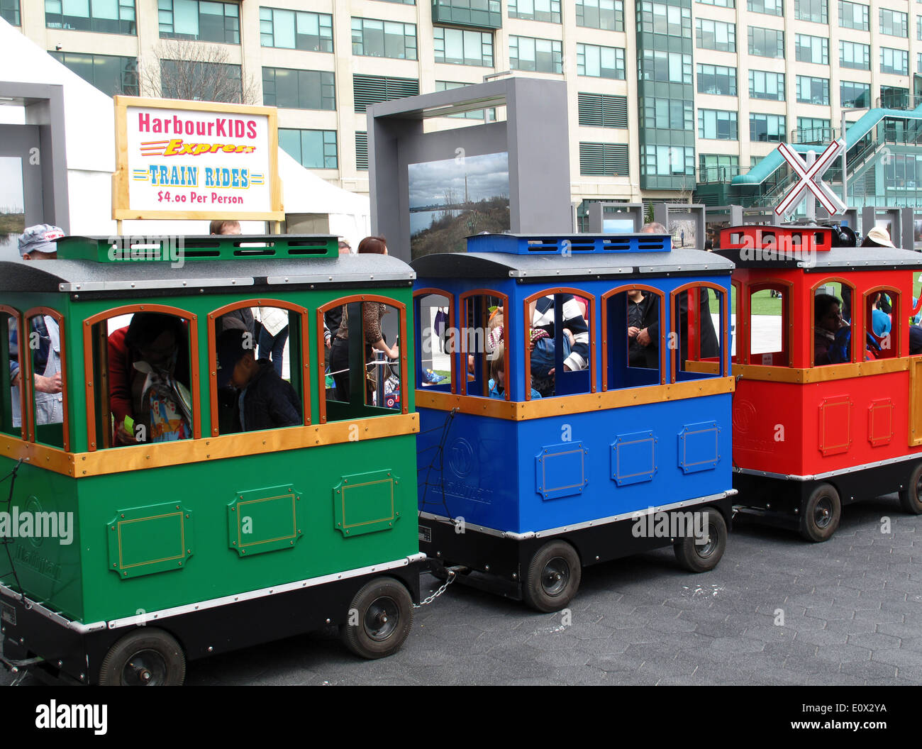 Toronto express hi-res stock photography and images - Alamy