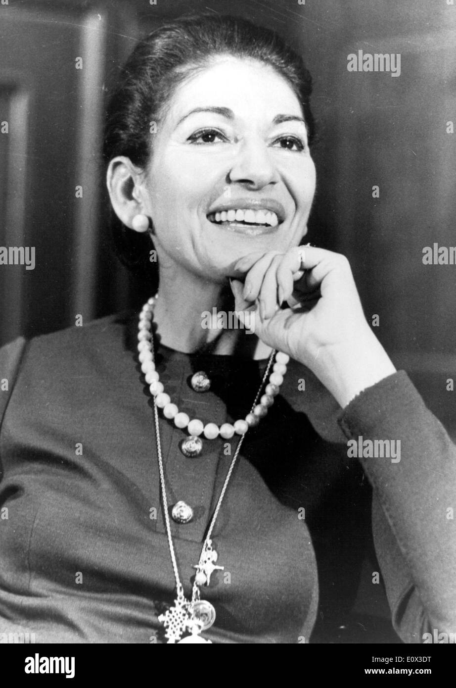 Opera singer Maria Callas laughing Stock Photo: 69414964 - Alamy