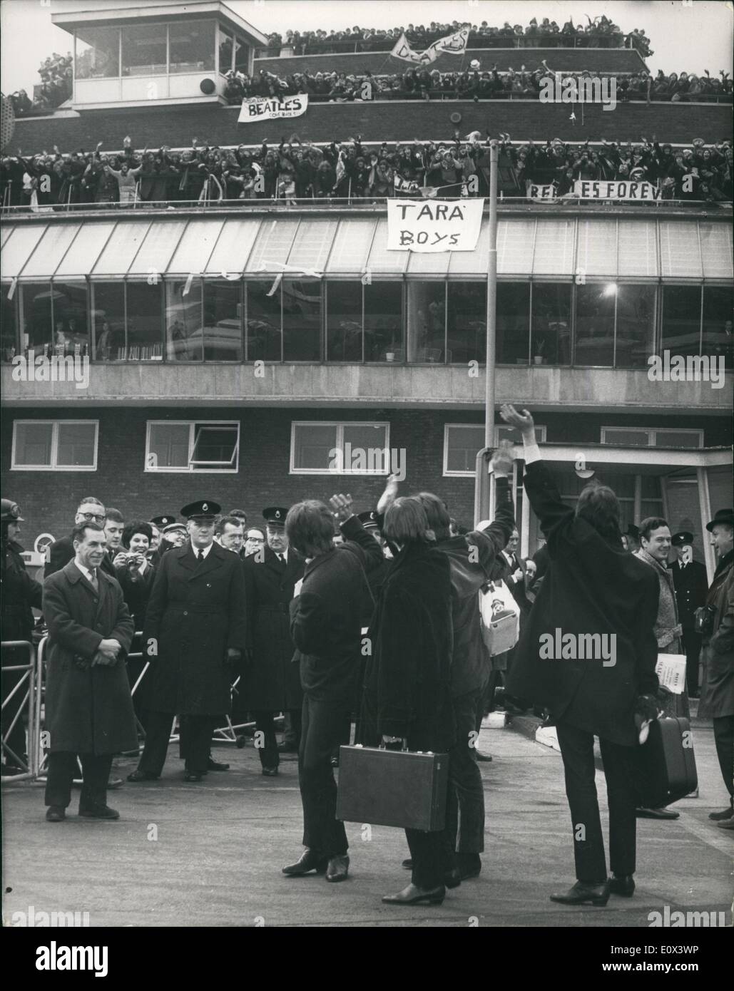 1965 beatles hi-res stock photography and images - Alamy