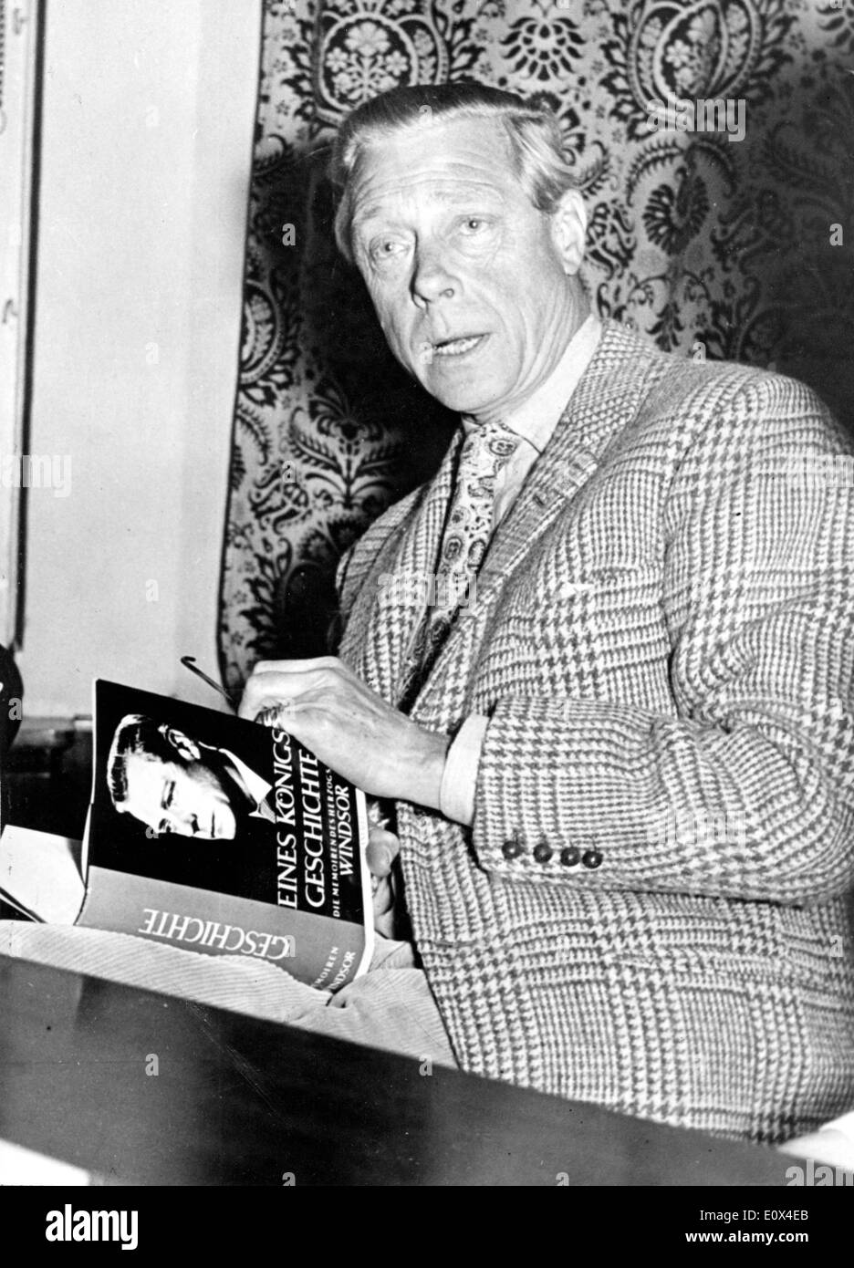 King Edward VIII with the first German copy of his biography Stock ...