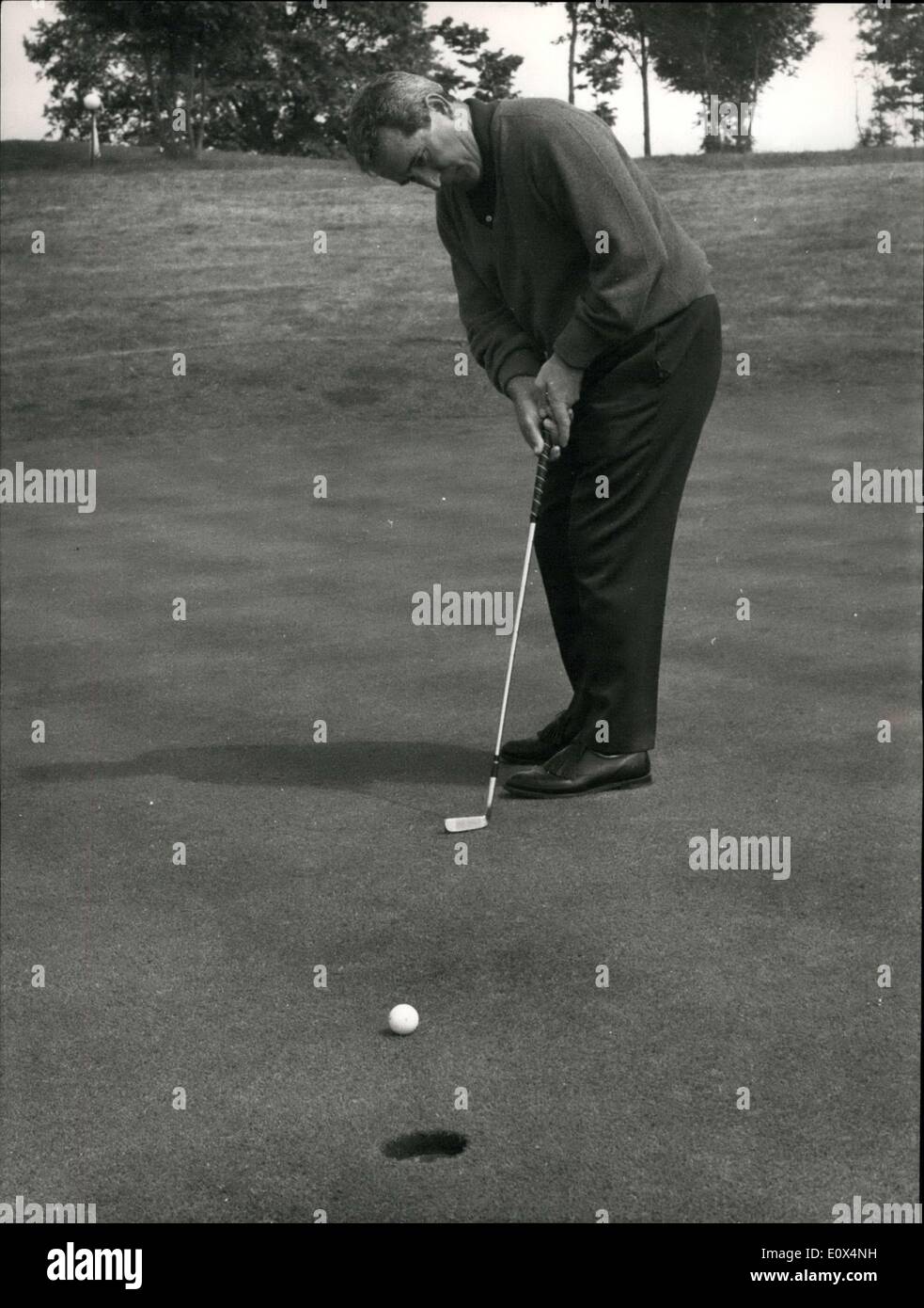 Well known italoamerican singer hi-res stock photography and images - Alamy