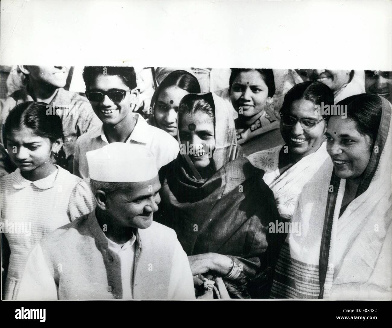 Lal bahadur shastri hi-res stock photography and images - Alamy