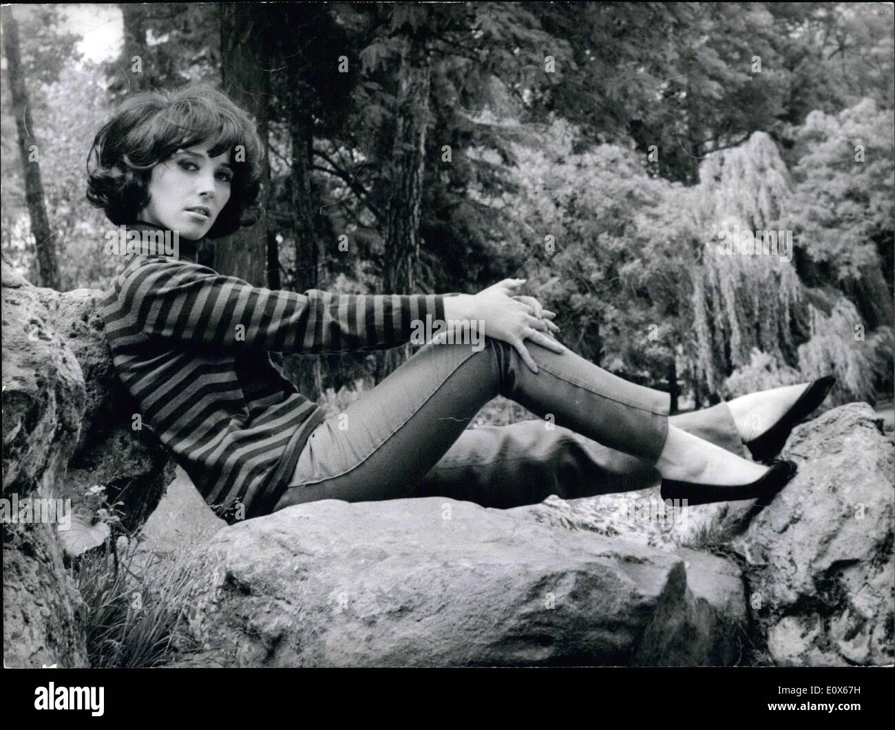 Mary rose young hi-res stock photography and images - Alamy