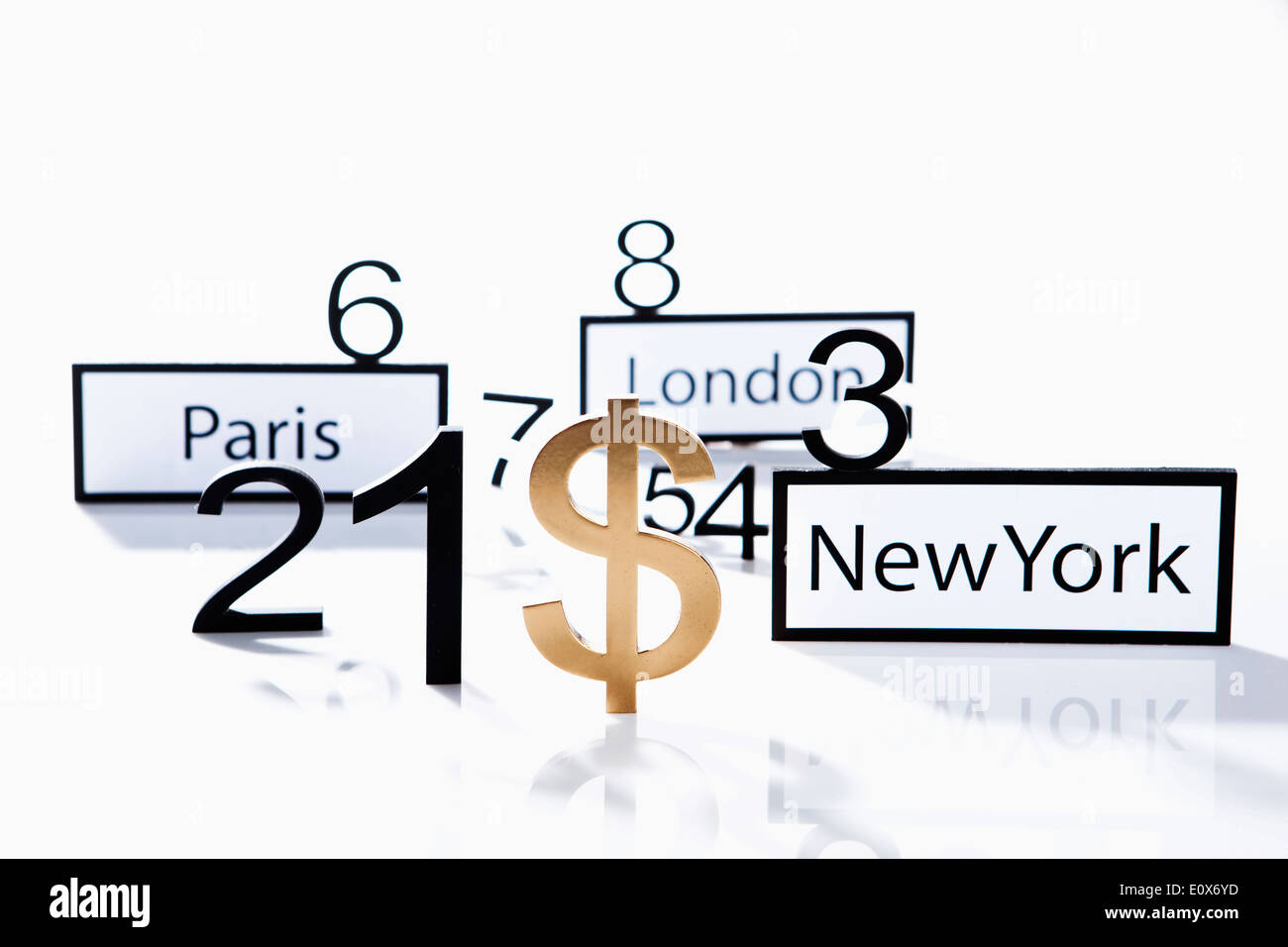 Dollar sign cut out hi-res stock photography and images - Alamy