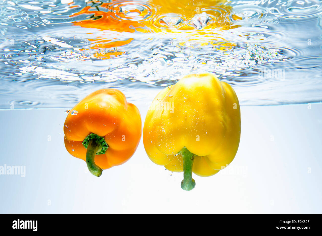 Peppers falling water hi-res stock photography and images - Alamy