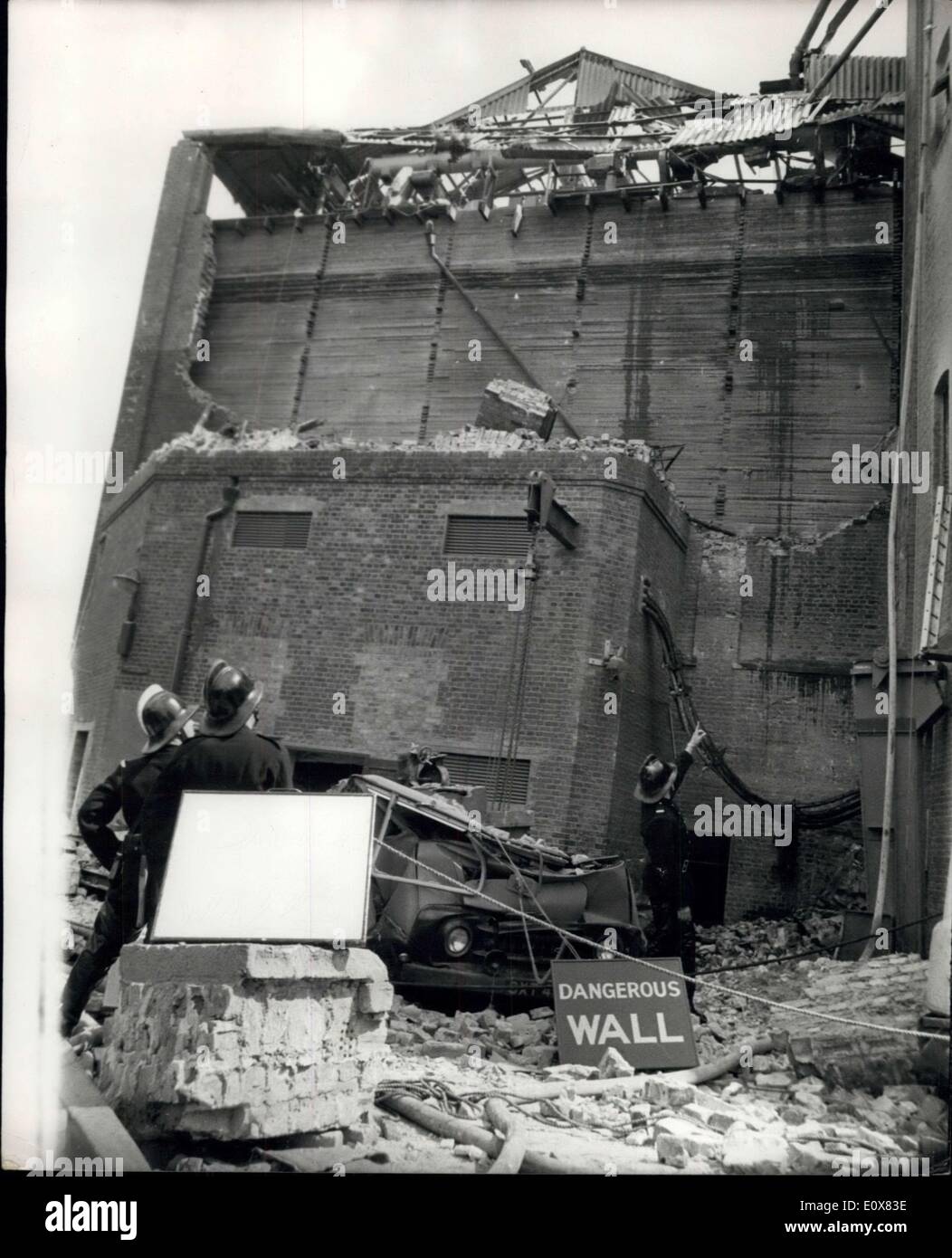 31 07 1965 hi-res stock photography and images - Alamy