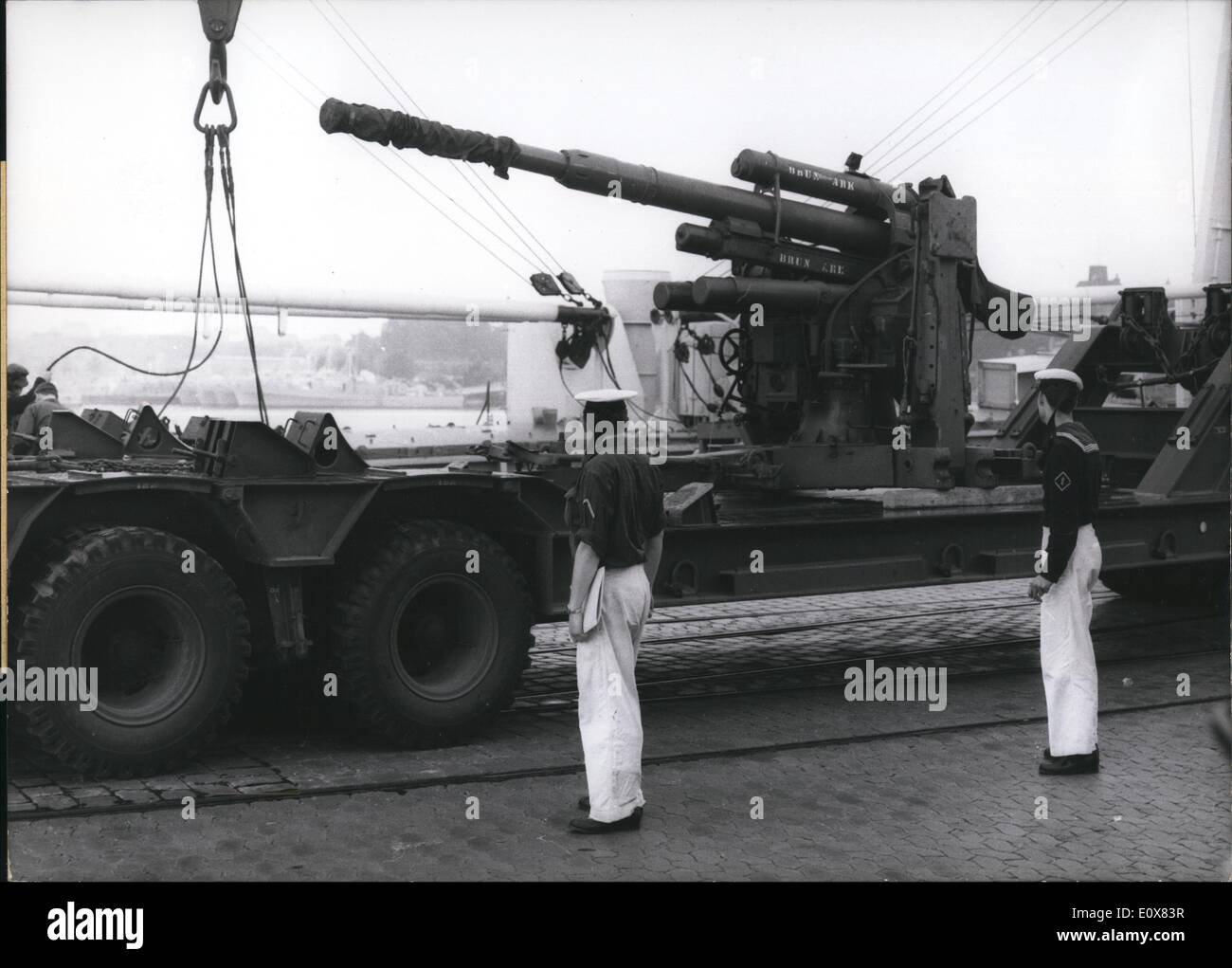 German anti aircraft guns hi-res stock photography and images - Alamy