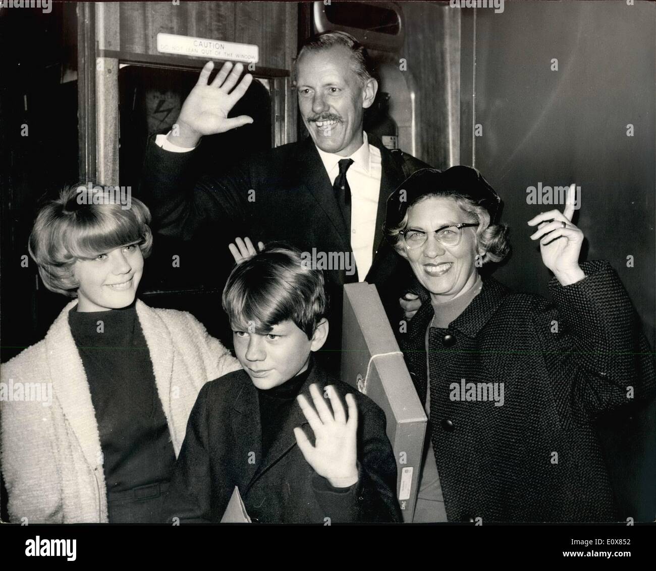 Aug. 08, 1965 - Bob Manry goes home.: Mr. Robert Manry, the American ...