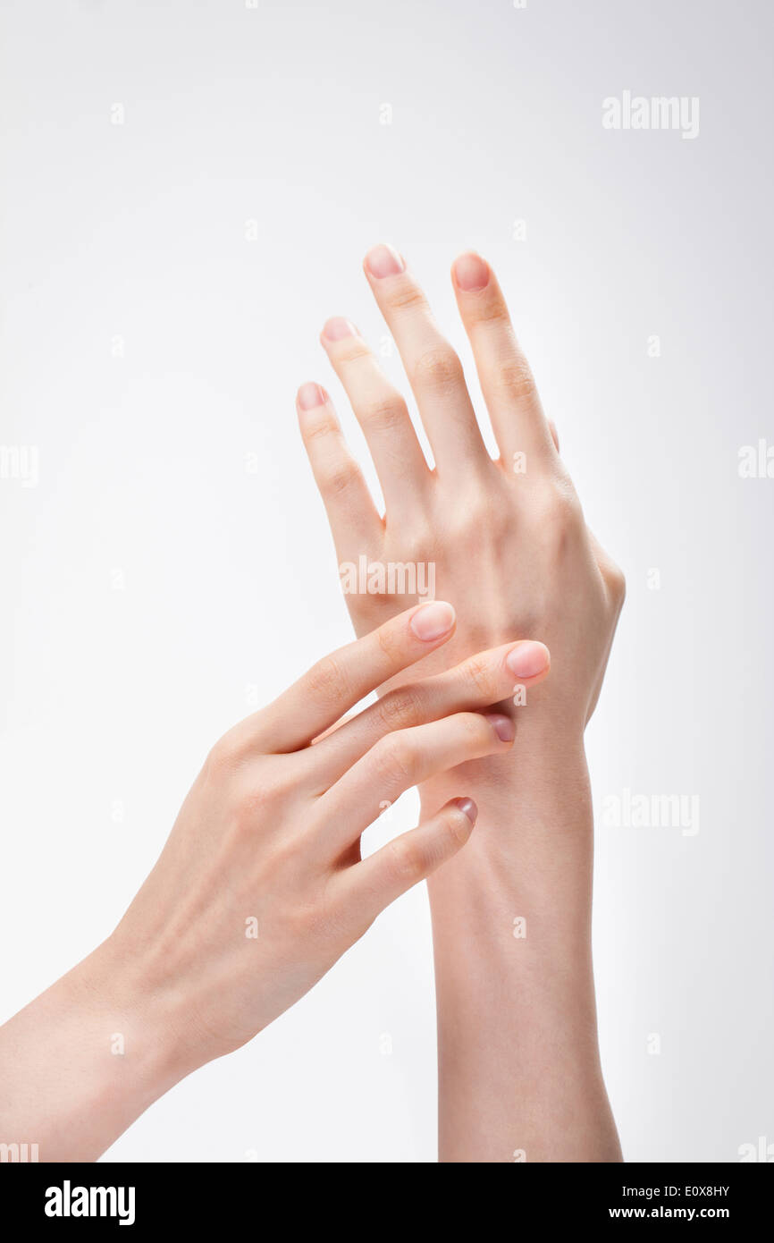 Hand rubbing out hi-res stock photography and images - Alamy