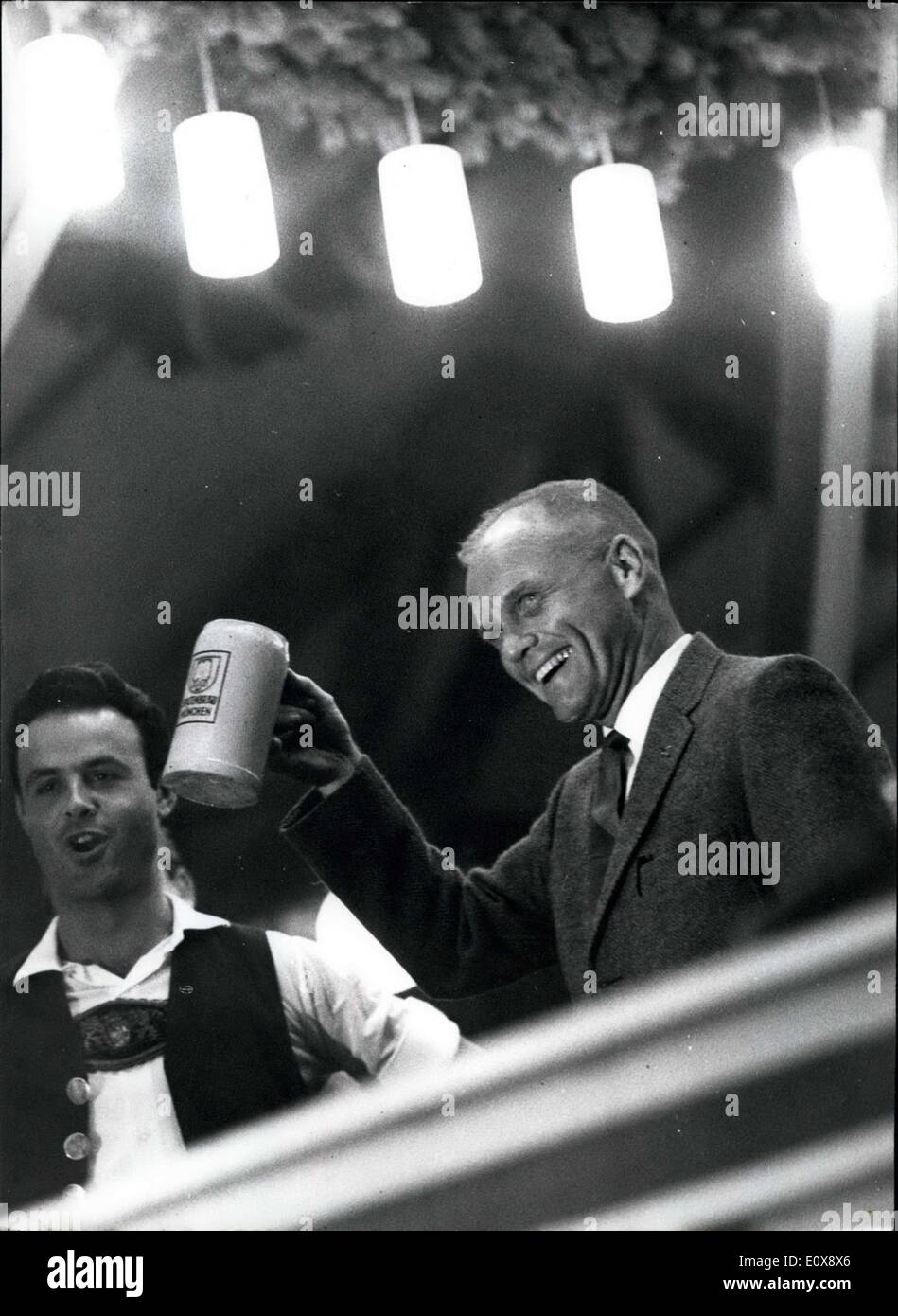 Sep. 29, 1965 - Astronaut landed in Munich: America's first spaceman ...