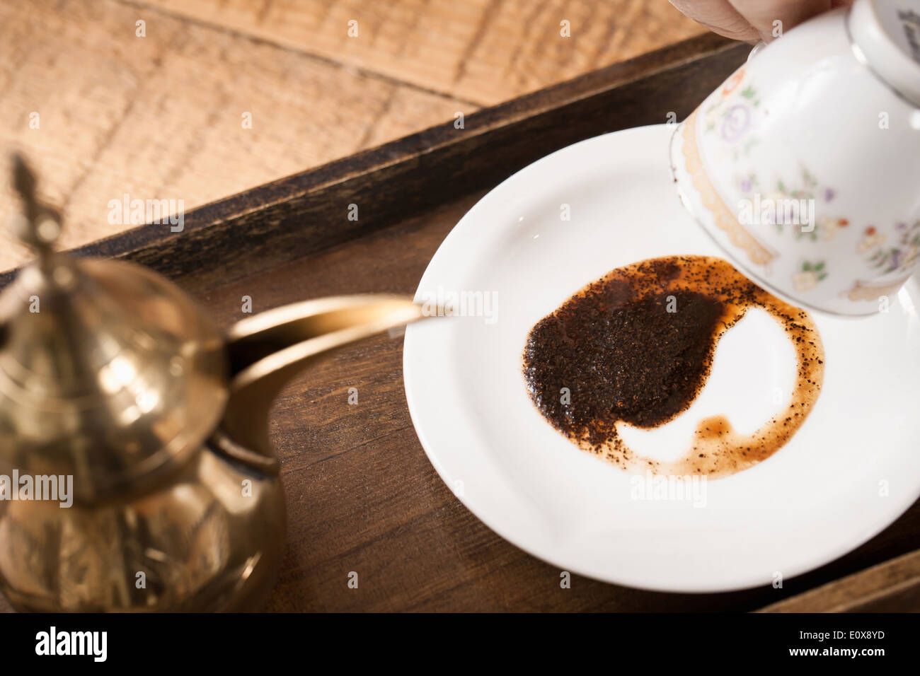 Coffee cup and plate hi-res stock photography and images - Alamy