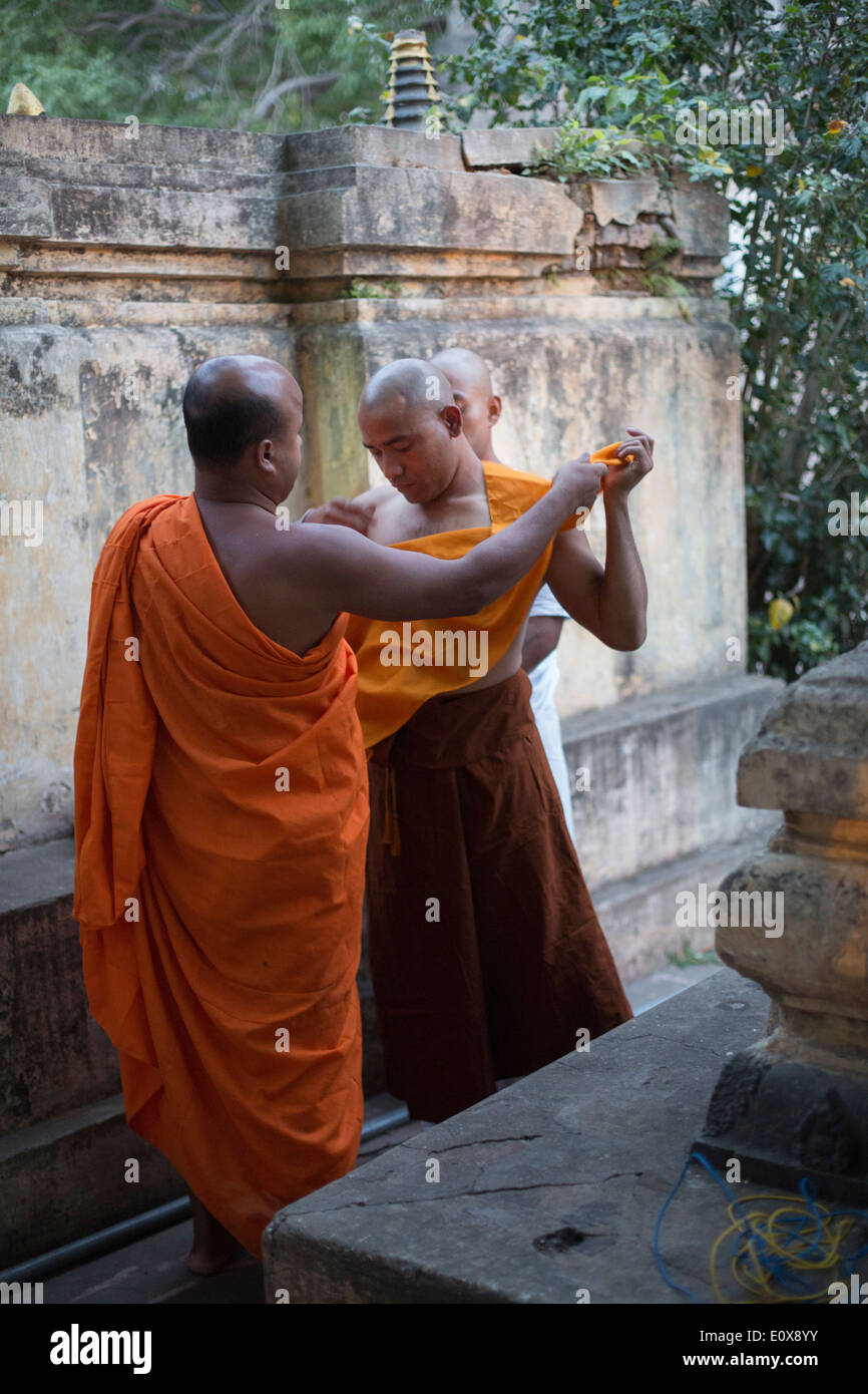 Bodh Gaya is a major Buddhist pilgrimage site in India, known for the ...