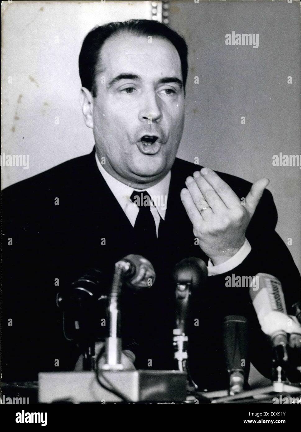 Nov 1965 hi-res stock photography and images - Alamy