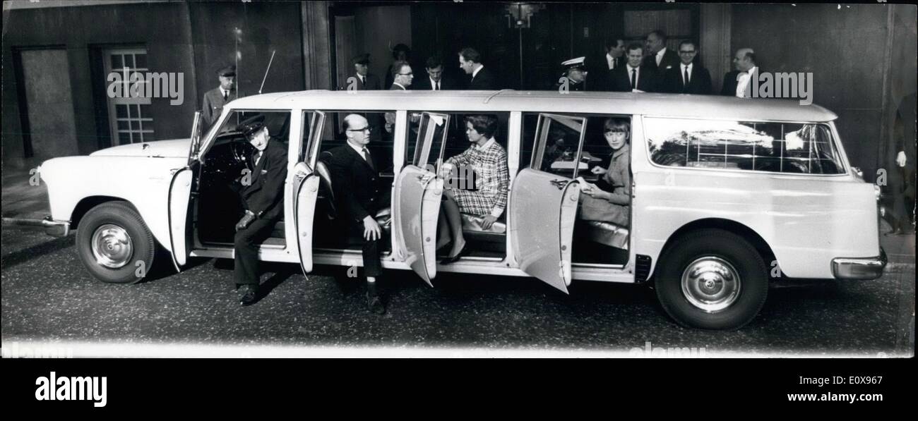 Oct. 10, 1965 - The World's Longest Car makes Its Début In London ...