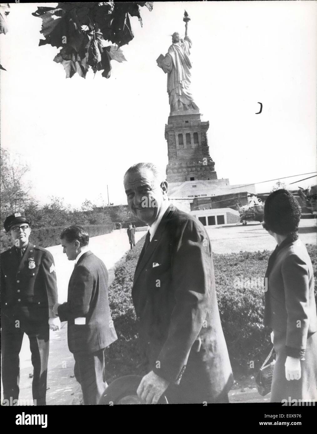 Oct. 10, 1965 - President Johnson at the Statue of Liberty where he ...