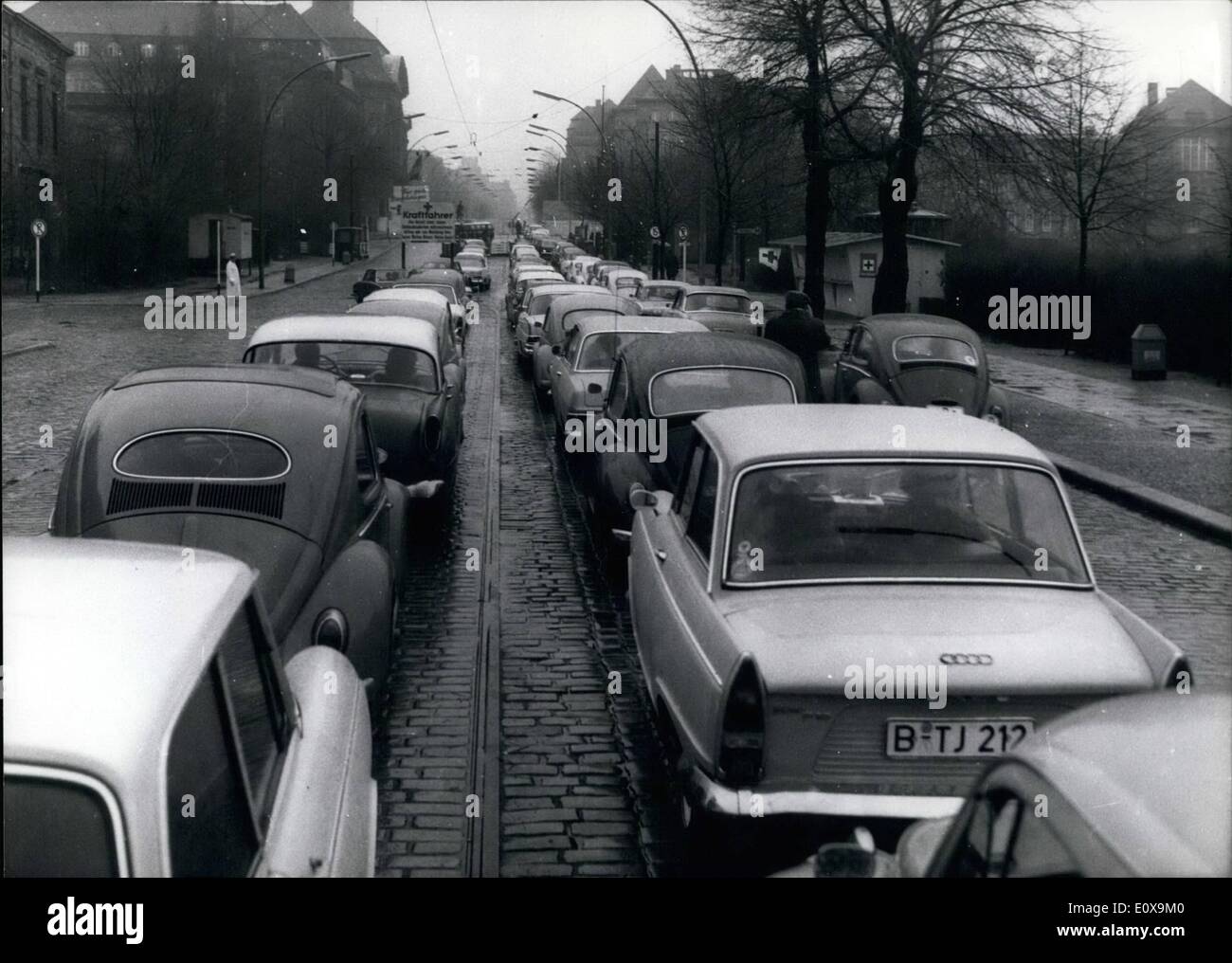 Dec. 12, 1965 - First visit day in East-Berlin: Today the Westberlin ...