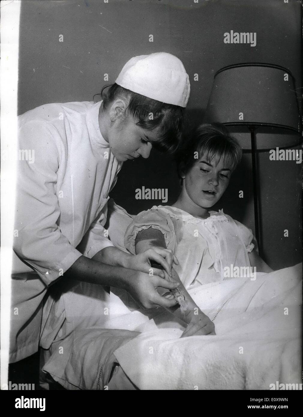 Oct. 14, 1965 - 14-10-65 Minou Drouet trains as nurse. Minour Drouet ...