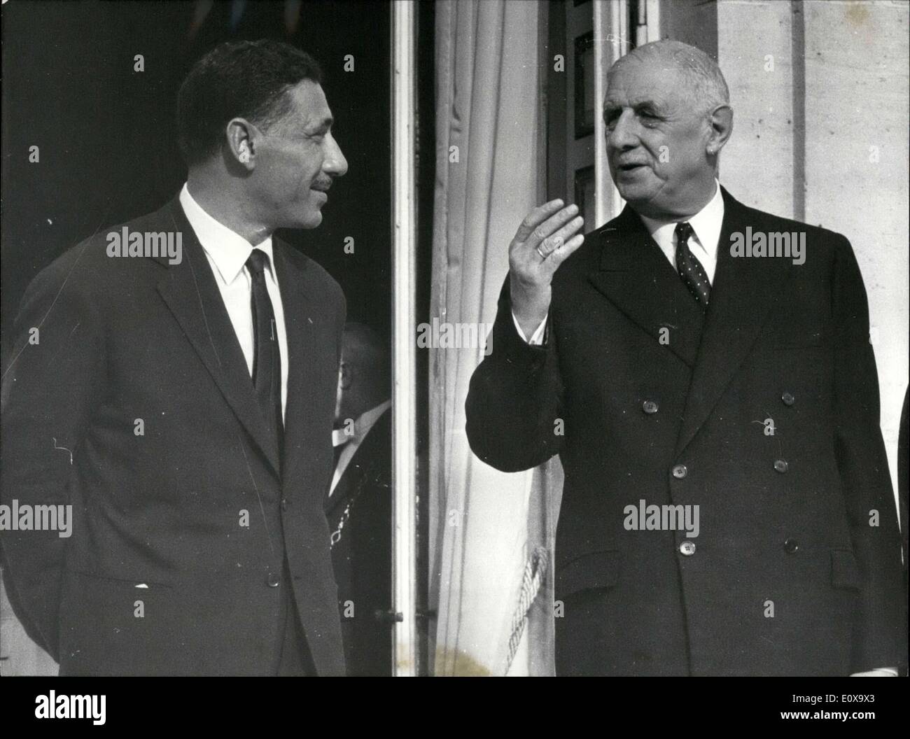 Oct. 16, 1965 - Marshall Abdel Hakim Amer with General de Gaulle in ...