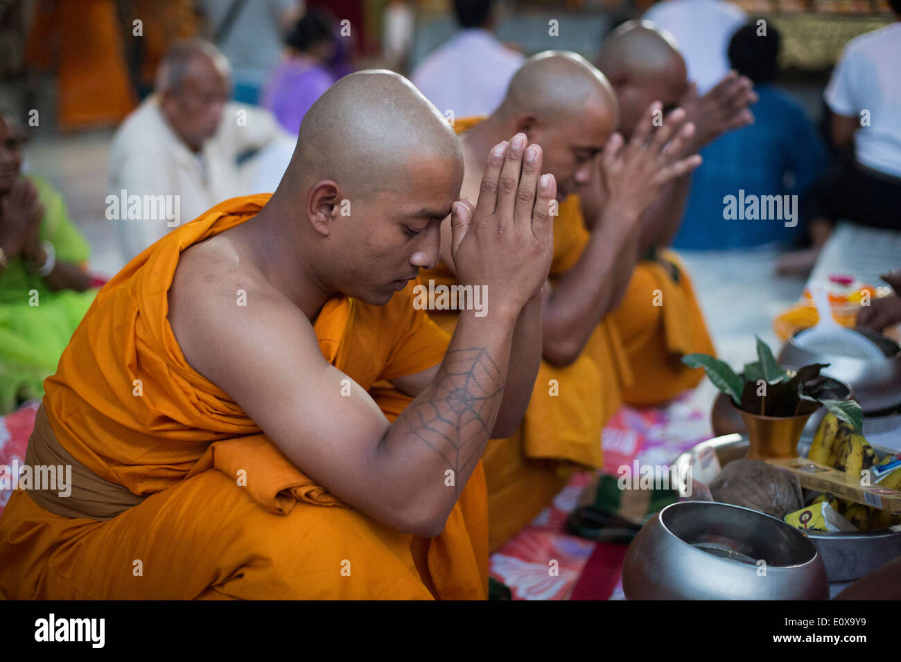 Bodh Gaya is a major Buddhist pilgrimage site in India, known for the ...