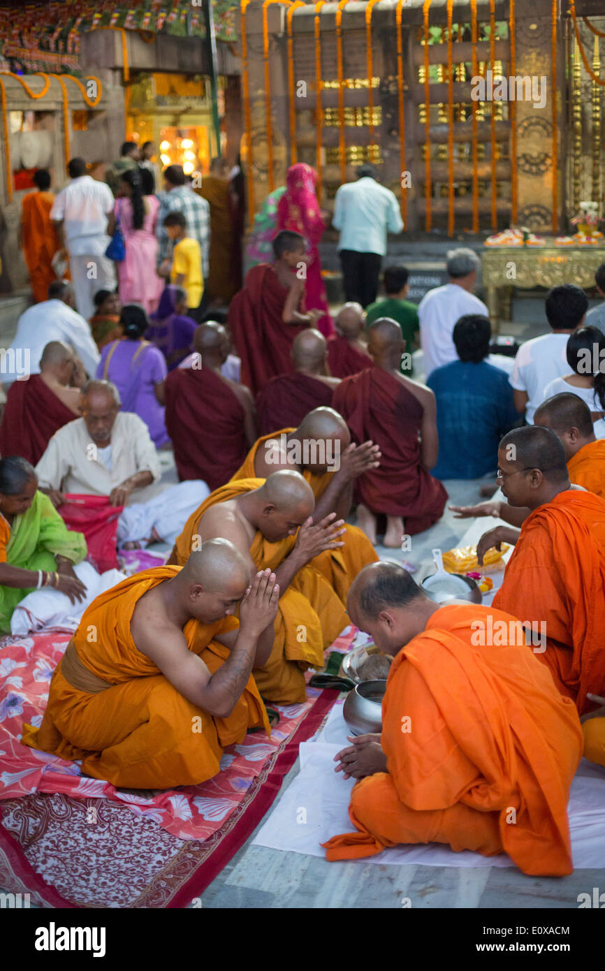 Bodh Gaya is a major Buddhist pilgrimage site in India, known for the ...