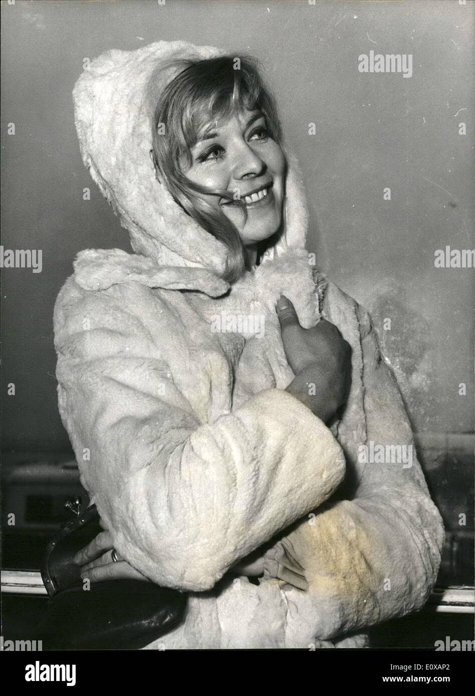 Susannah York Hi Res Stock Photography And Images Alamy