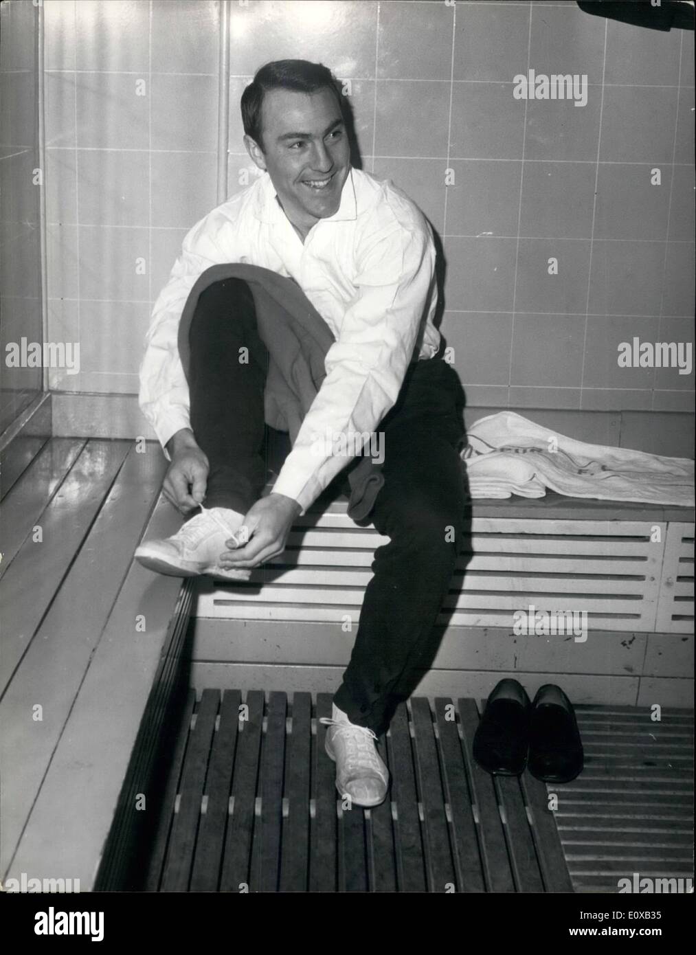 Jimmy greaves hi-res stock photography and images - Alamy